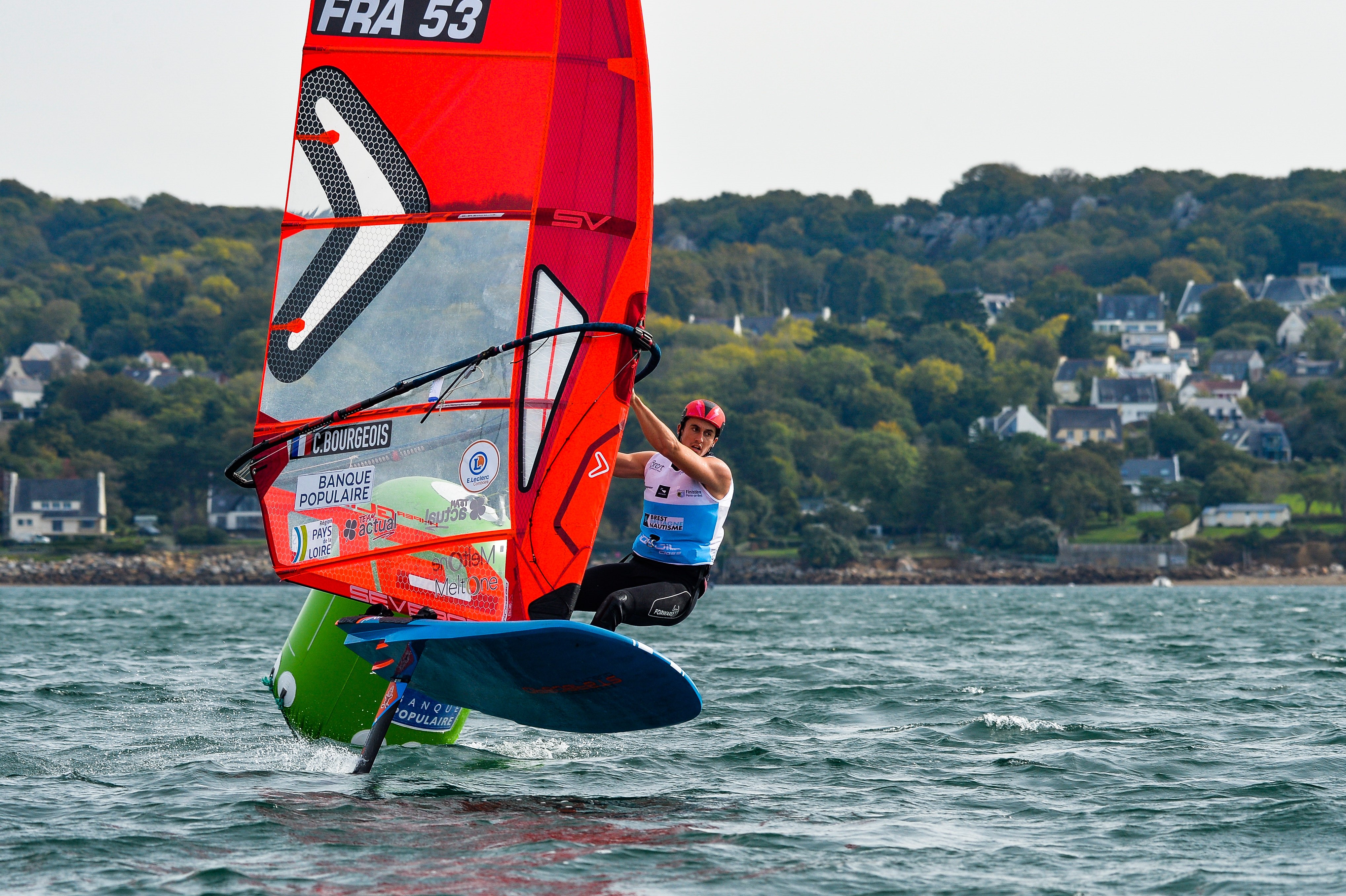 Championnat du monde d'iQFOiL: surprises dans le clan Français | Les ...
